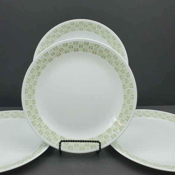 Corelle | Dining | Corelle Basket Weave Dinner Plates White Plates ...